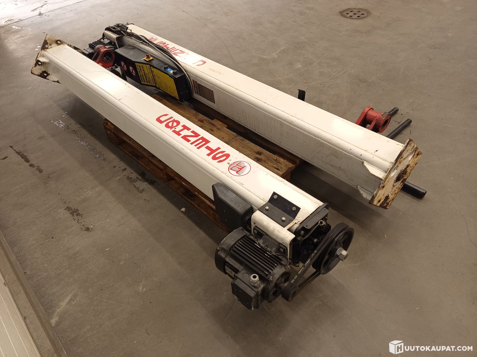 Stenhoj Maestro 2E, 2-pilari autonostin, Loimaa | Huutokaupat.com