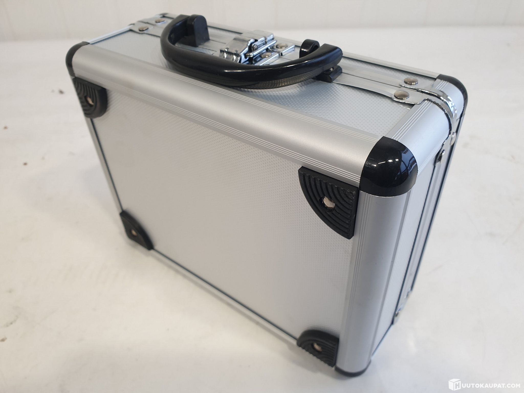 11-piece diamond hole saw set 6–68 mm, Isokyrö | Huutokaupat.com