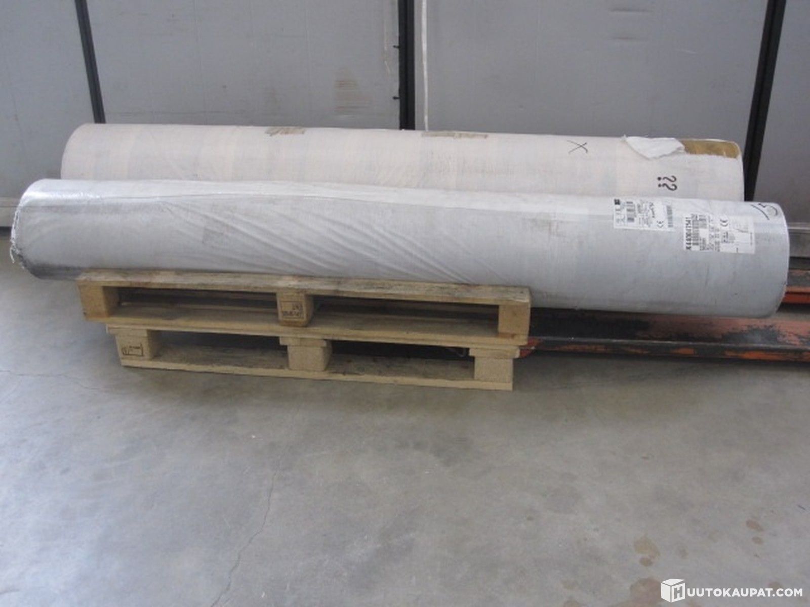 Tarkett Iconik T-Extra Meleze Metal mattorulla, 50m2, Luoto ...