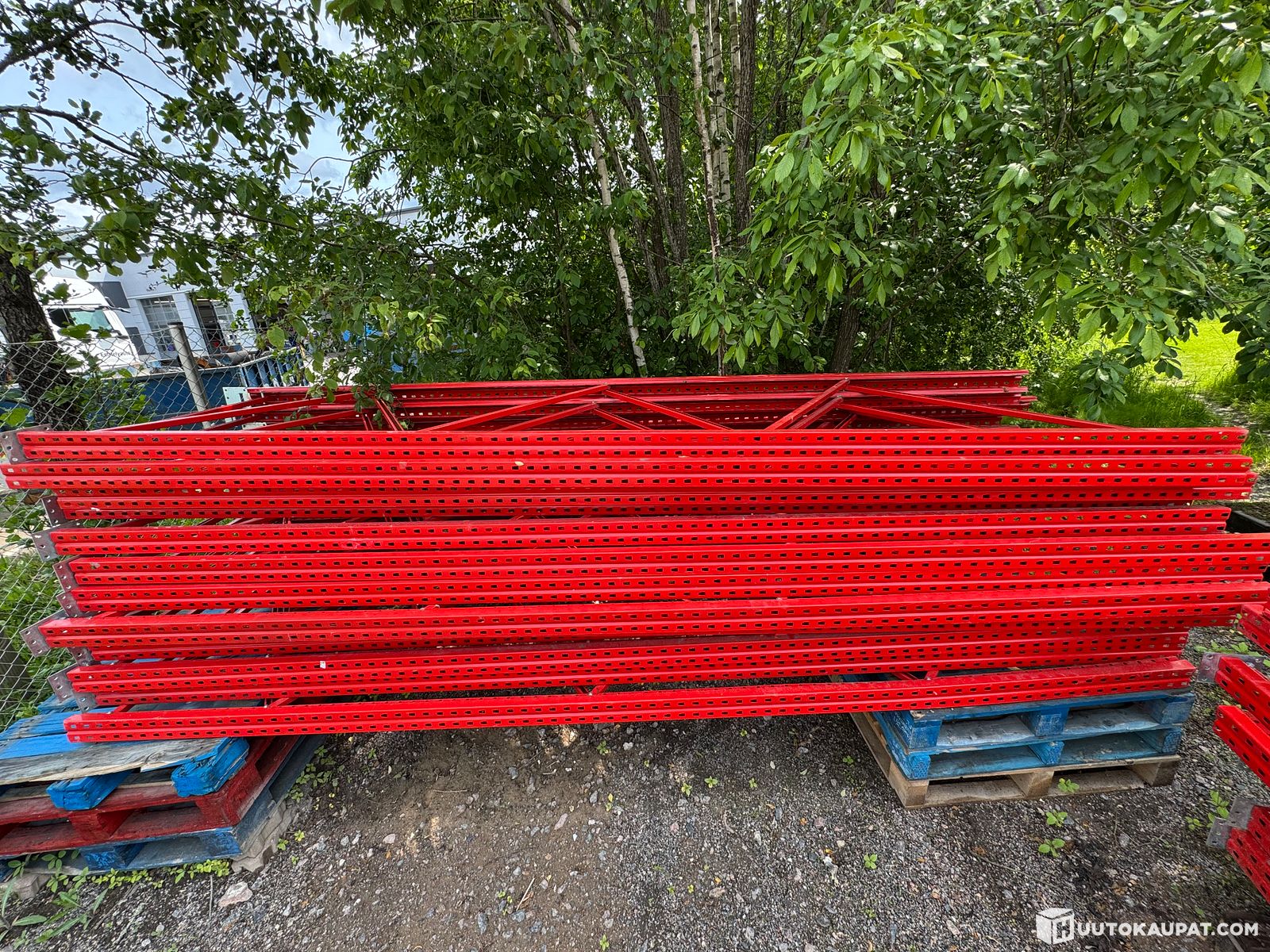 Metalliset Kuormalava telineet., Espoo | Huutokaupat.com