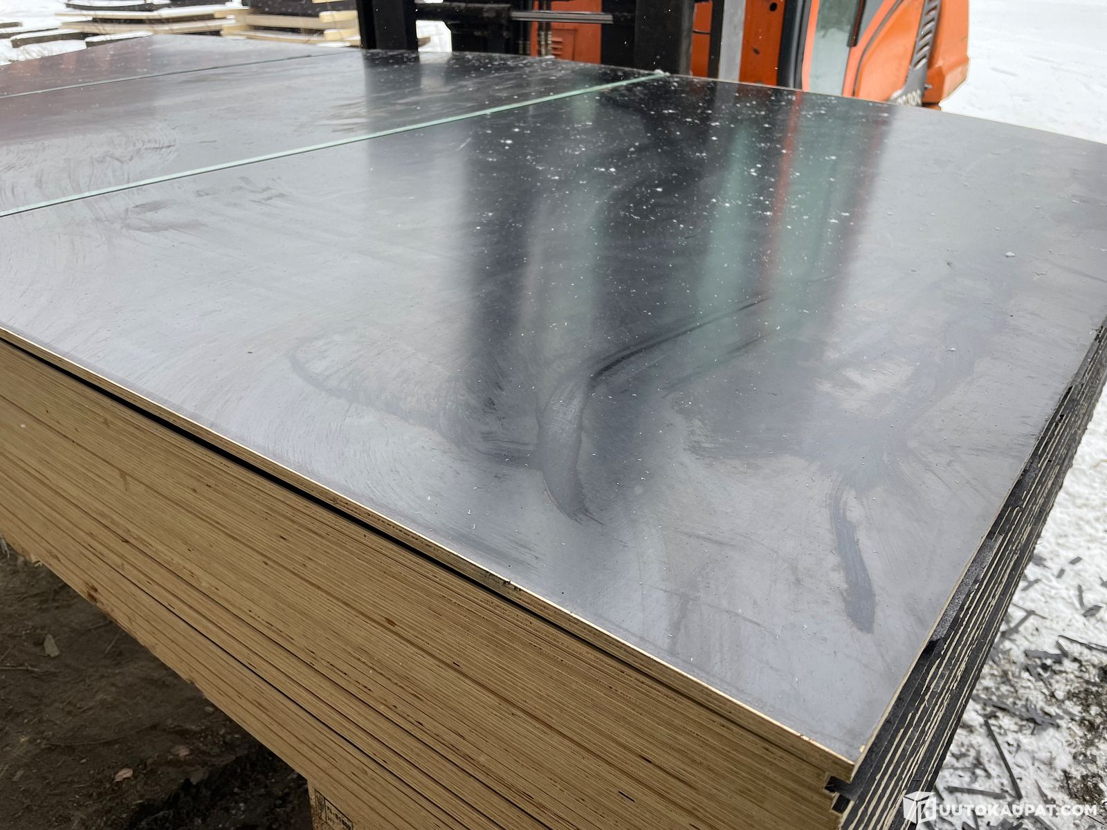 9 mm FILMIVANERI n. 48 m2, Valkeakoski | Huutokaupat.com