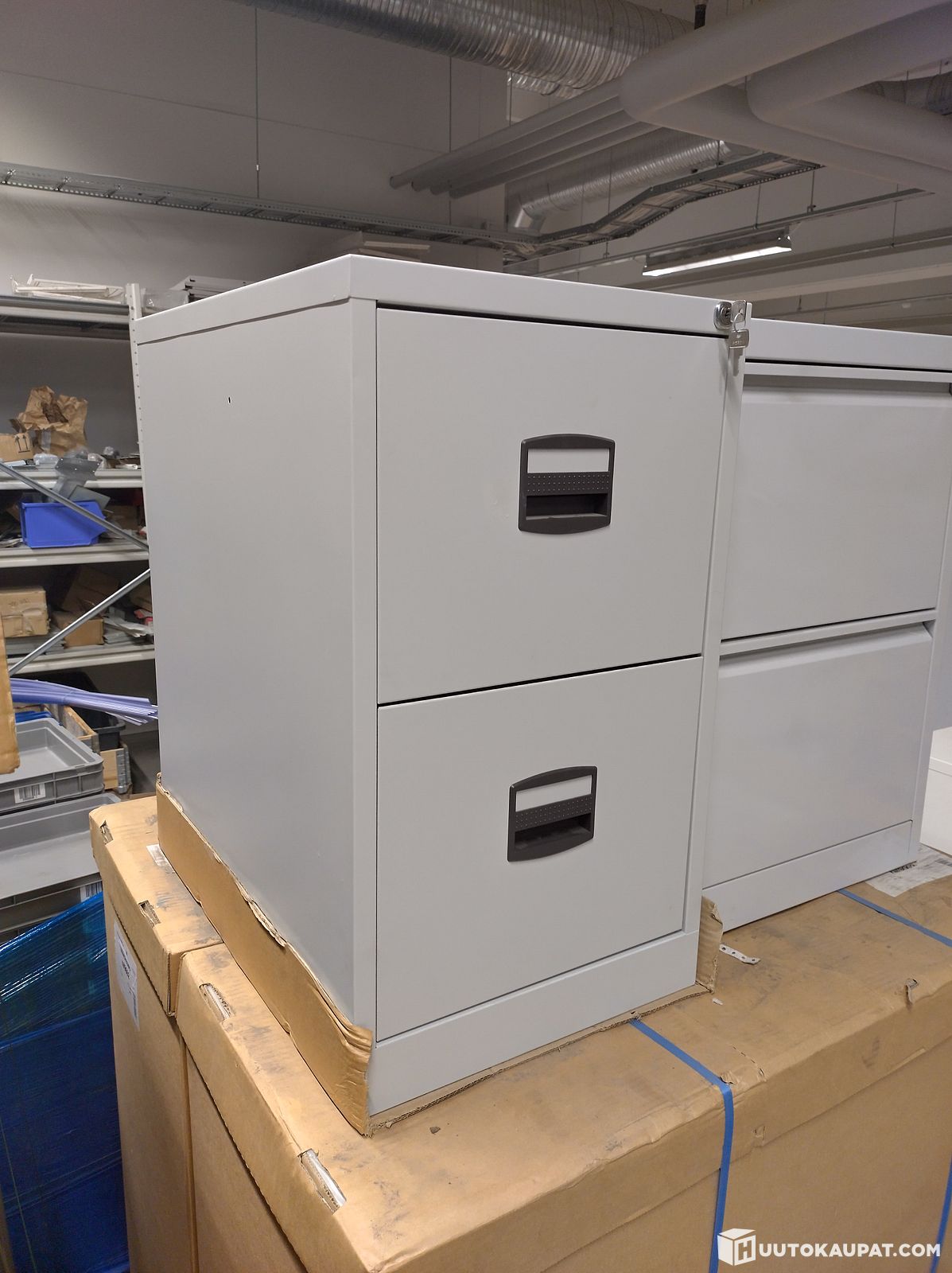 Kaksi laatikoinen A4 vetolaatikosto 410x620mm, korkeus 715mm, Lahti | Huutokaupat.com