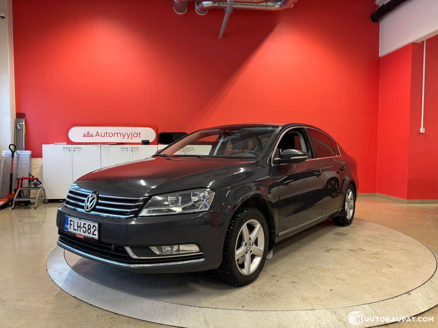Volkswagen Passat, 2014, Espoo | Huutokaupat.com