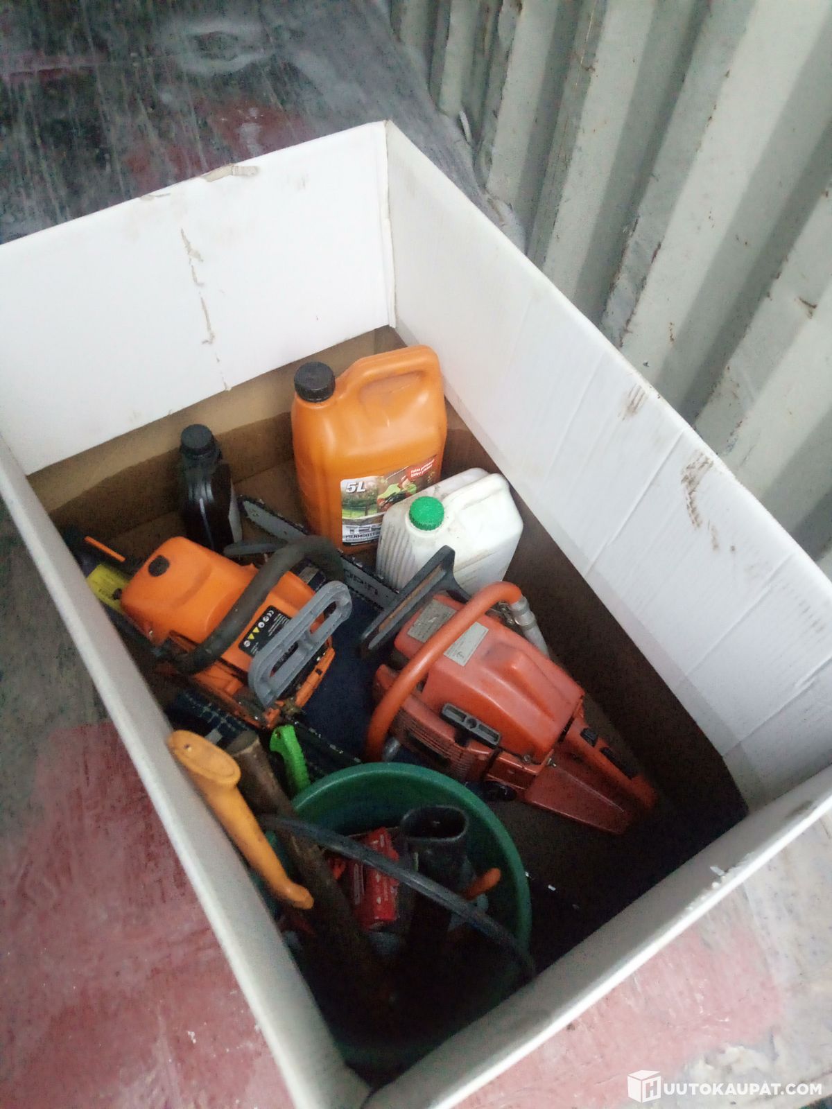 Moottorisaha setti, Hyvinkää | Huutokaupat.com