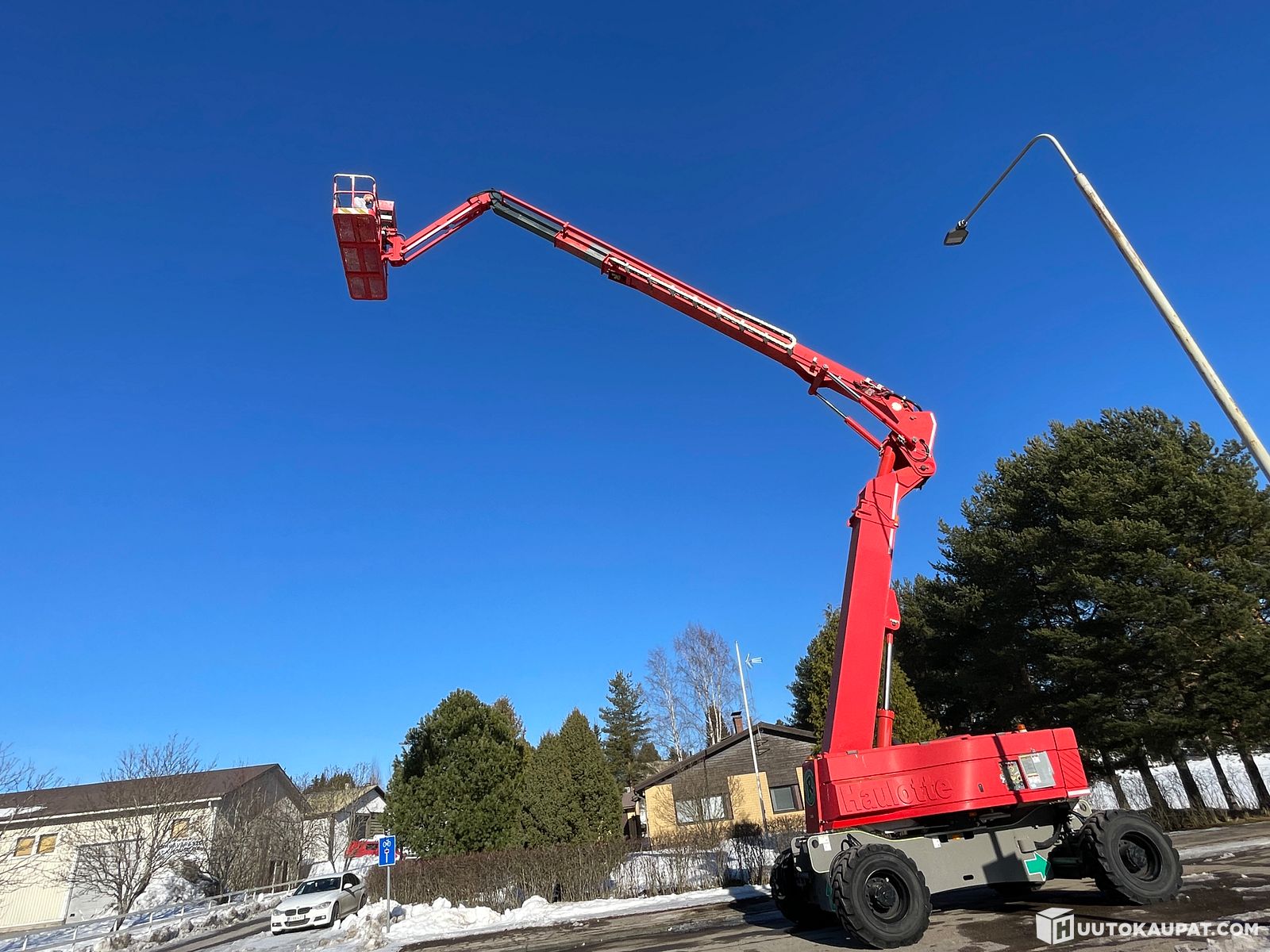 Haulotte HA32PX, 2008 Nostin, Tampere | Huutokaupat.com