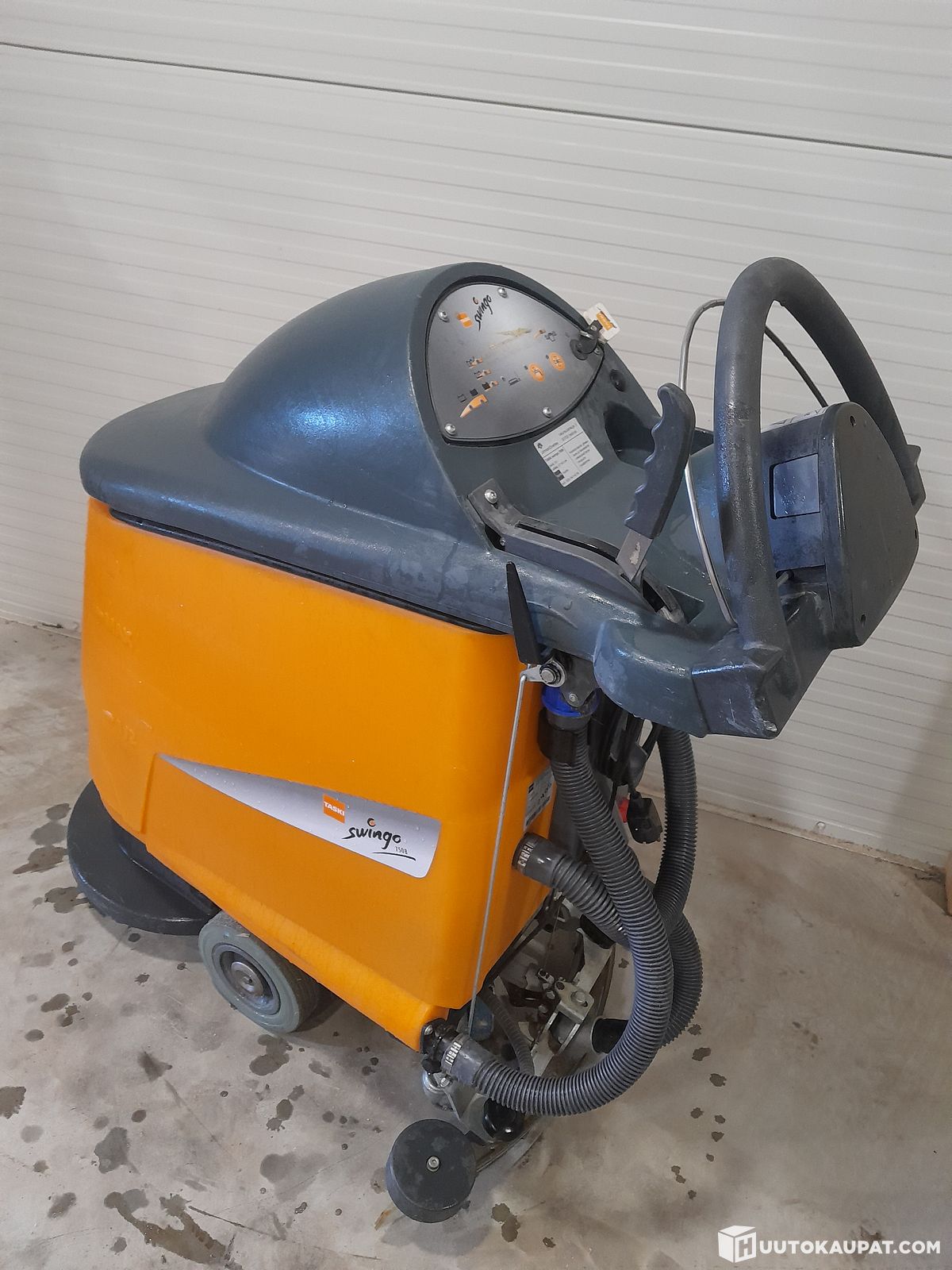 Lattianpesukone Taski Swingo 750 BMS, Kuopio | Huutokaupat.com