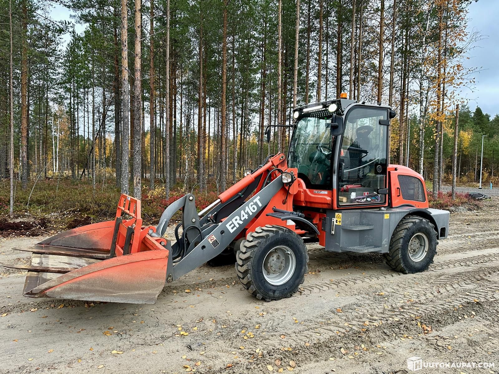 Everun ER 416T 3.2 kuormaaja, kauha + trukkipiikut, Joensuu ...
