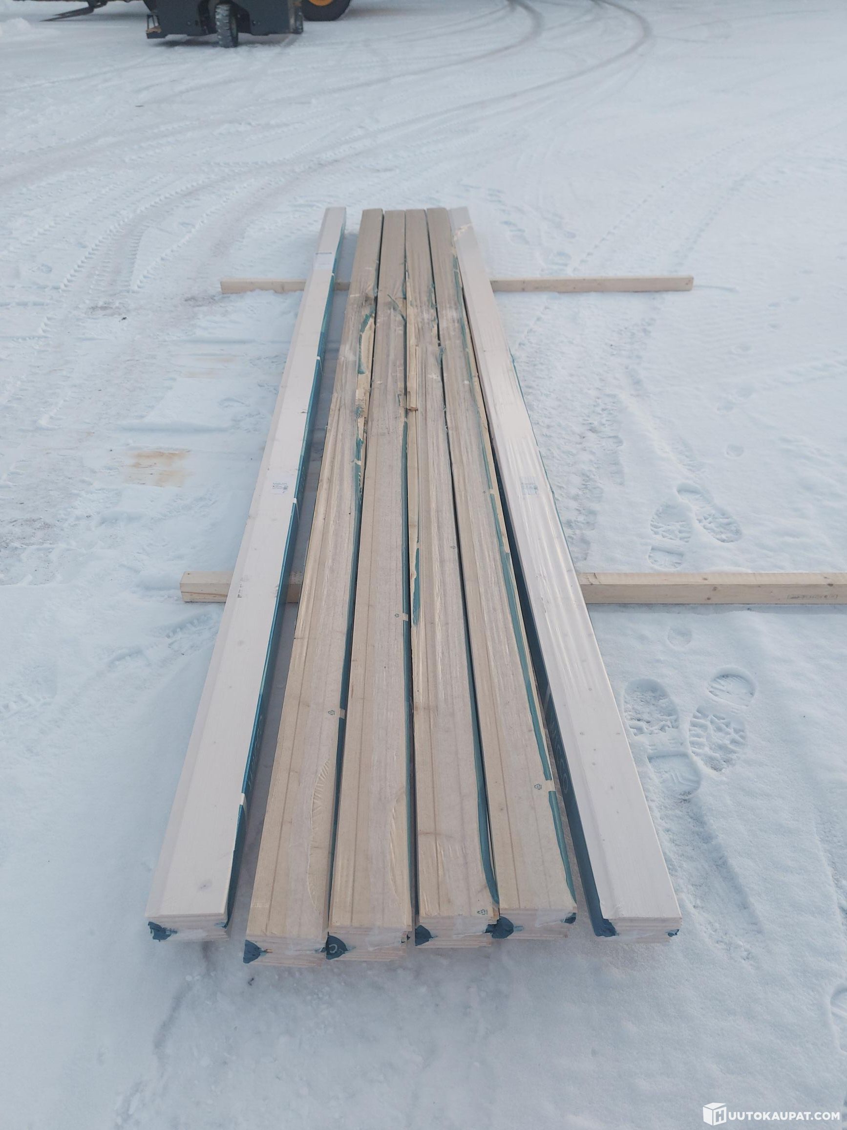 CLEARANCE LOT! Spruce STP 14×120×4470 mm TK PP Varnished white panels ...