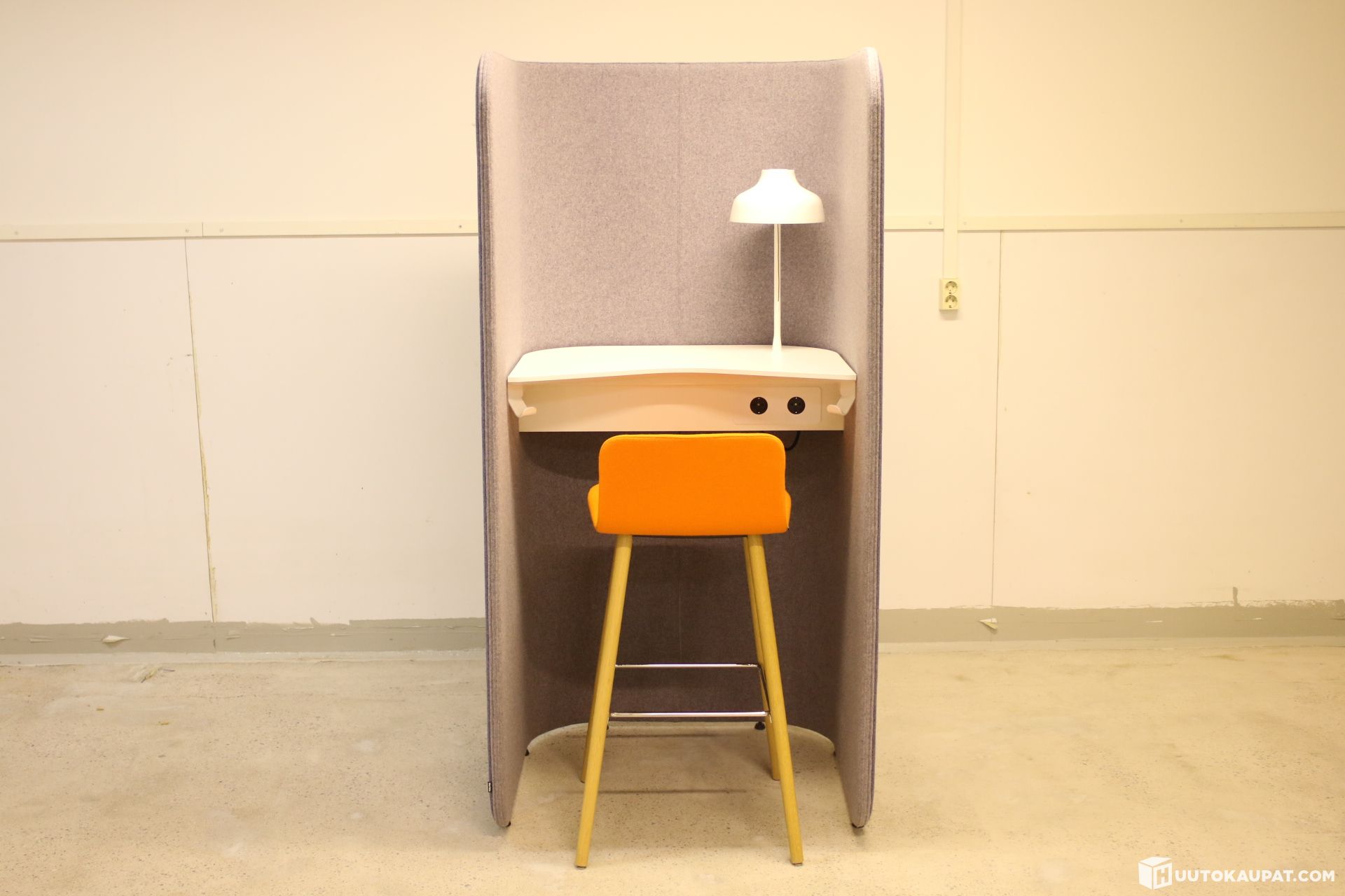 Martela Podwork quiet workstation & Sola bar stool MOH1367, Helsinki ...