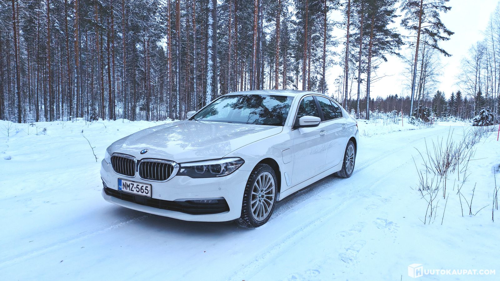 BMW 530e, plug-in hybrid, all-wheel drive, 2020, Polvijärvi ...