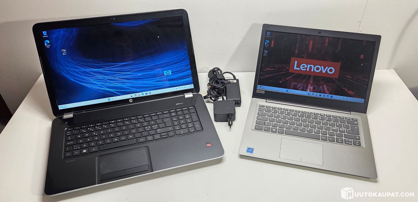 Lenovo Ideapad 120S + HP Pavilion A4-5150 17" isolla näyttö - Windows ...