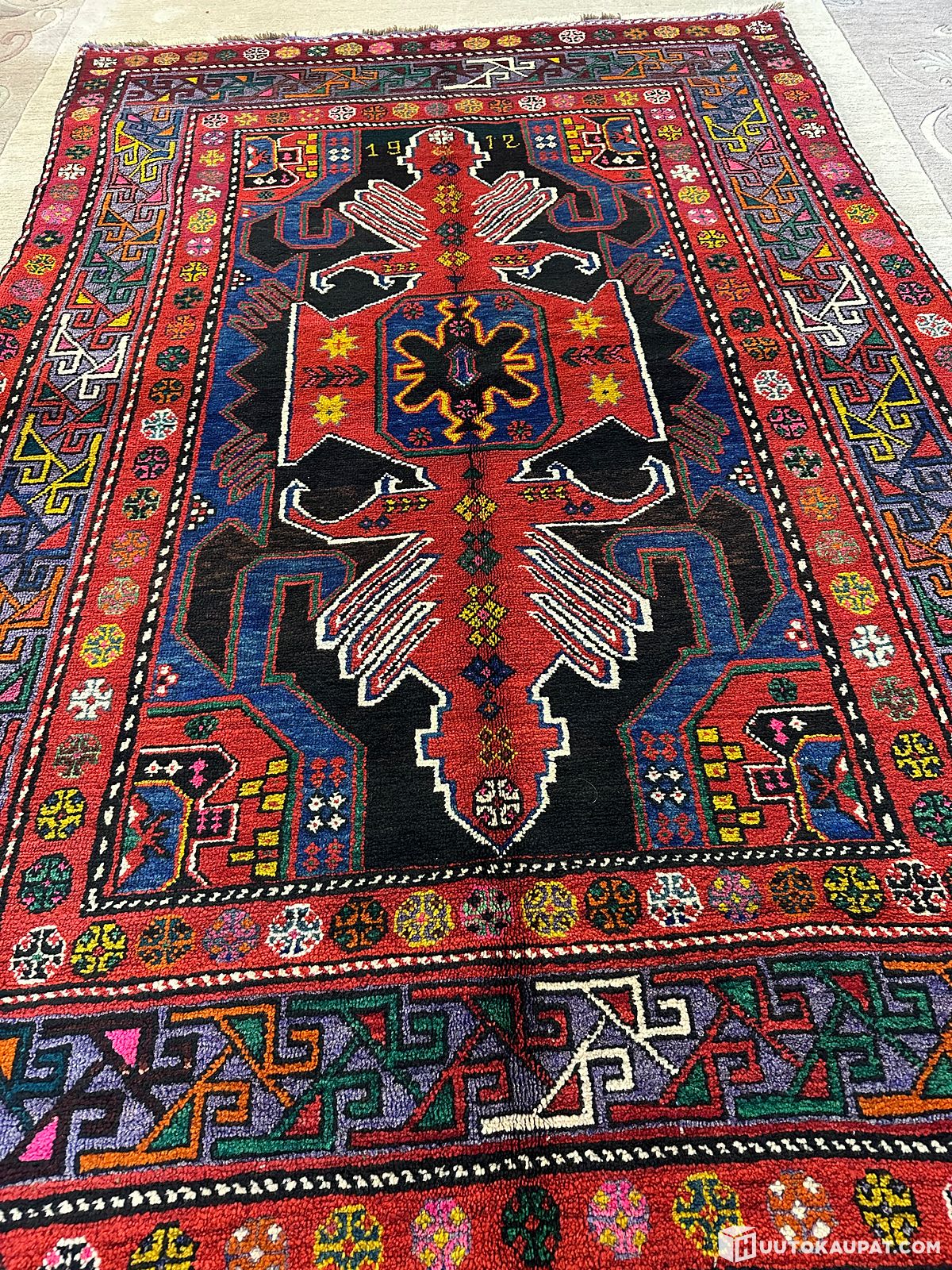 Iran Sumah käsinsolmittu villamatto, Kouvola | Huutokaupat.com