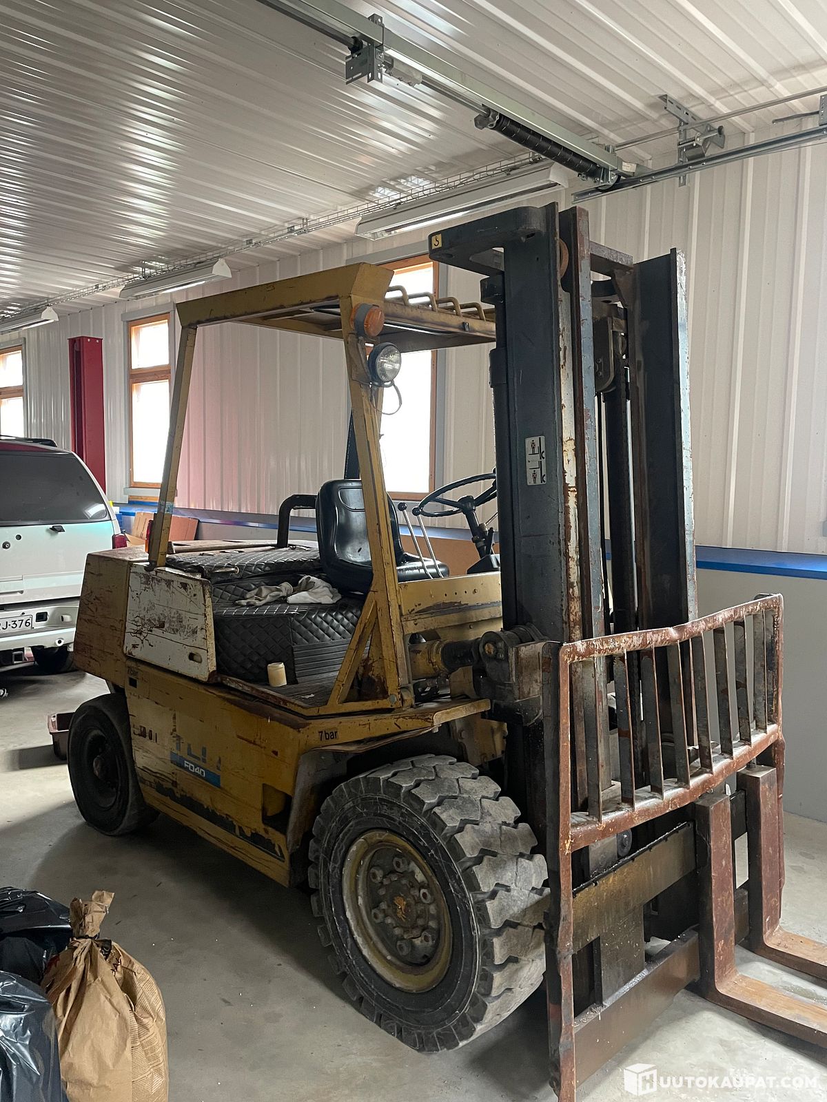 TCM FD40, 1982 4t trukki, Porvoo | Huutokaupat.com