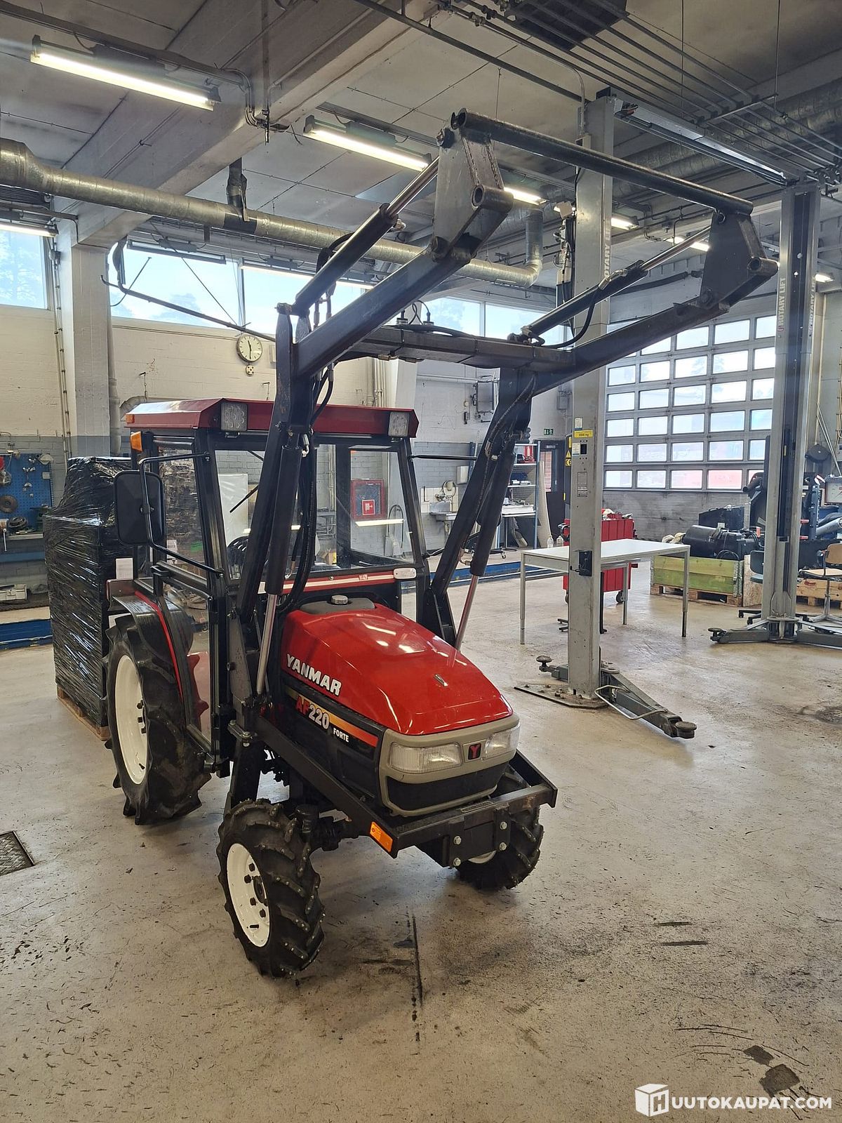 Yanmar AF220D FORTE, 2006, Lappeenranta | Huutokaupat.com