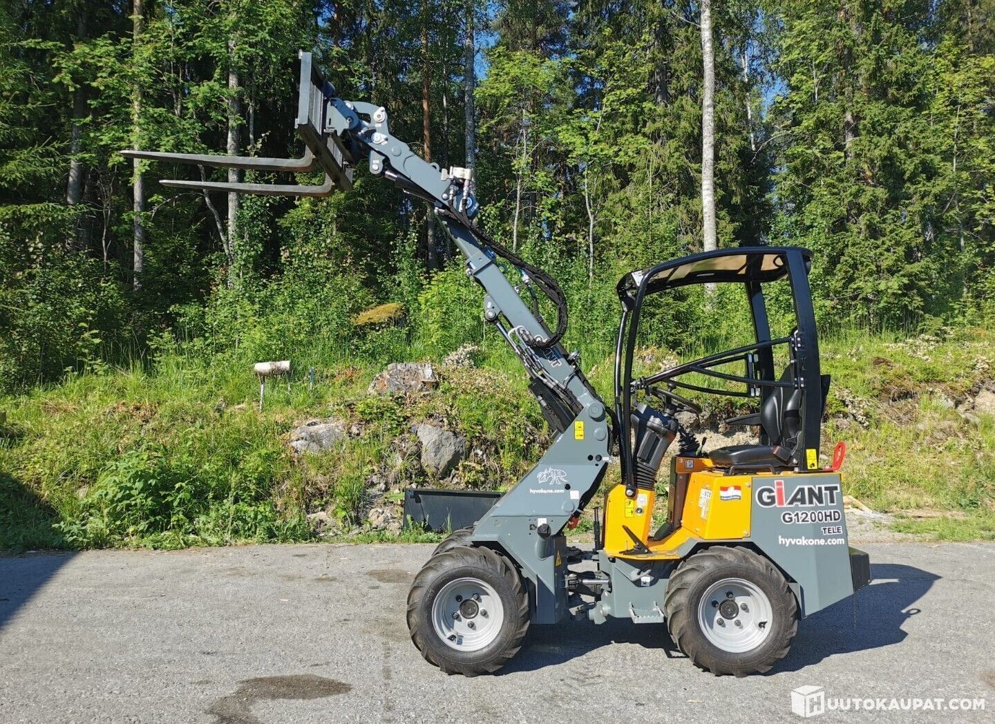 Giant G1200 Tele, 2024, Diesel Kuormaaja, Jyväskylä | Huutokaupat.com