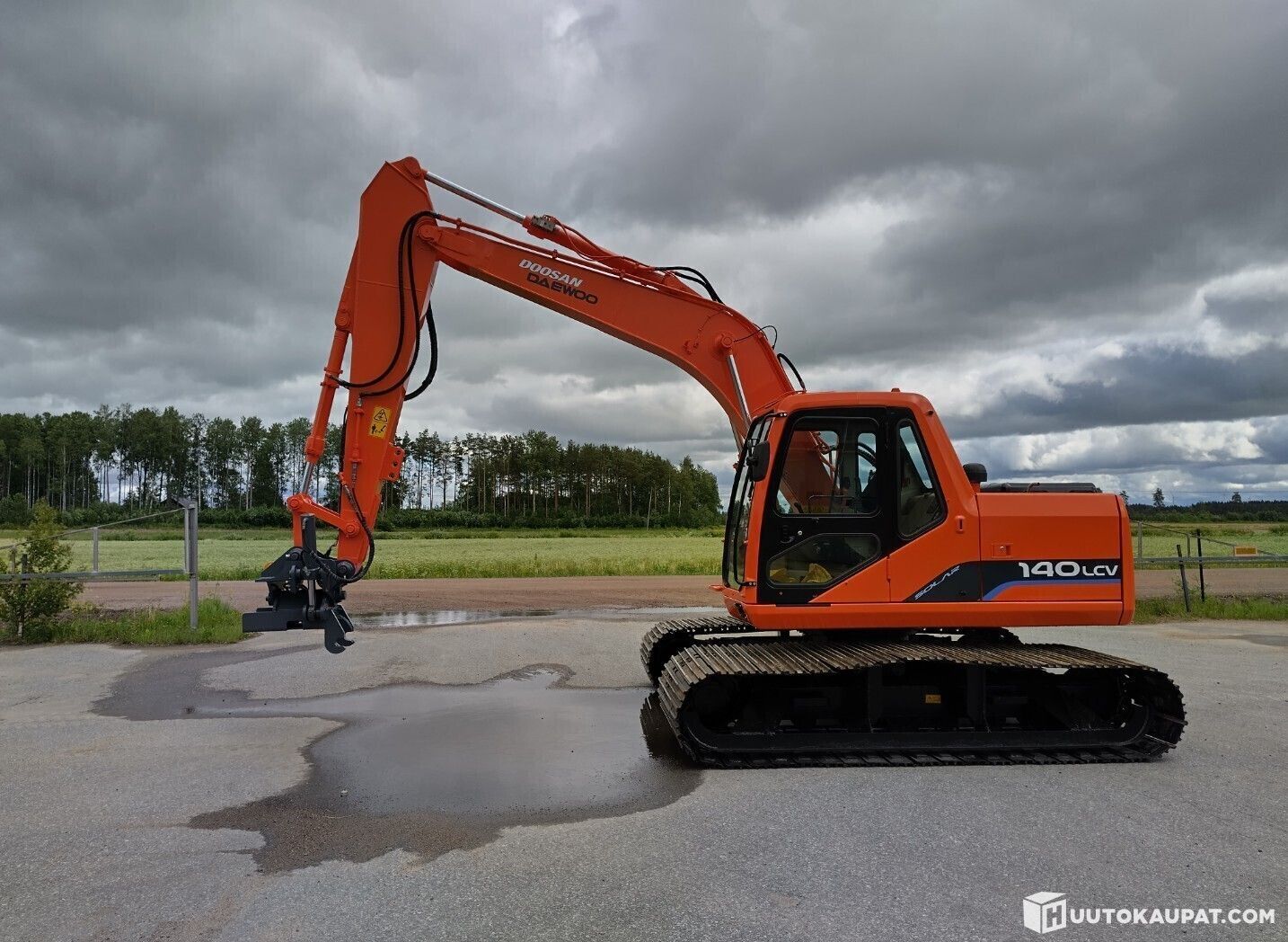 Doosan Solar 140 LC-v, 2007, Diesel Tela alustainen kaivinkone ...