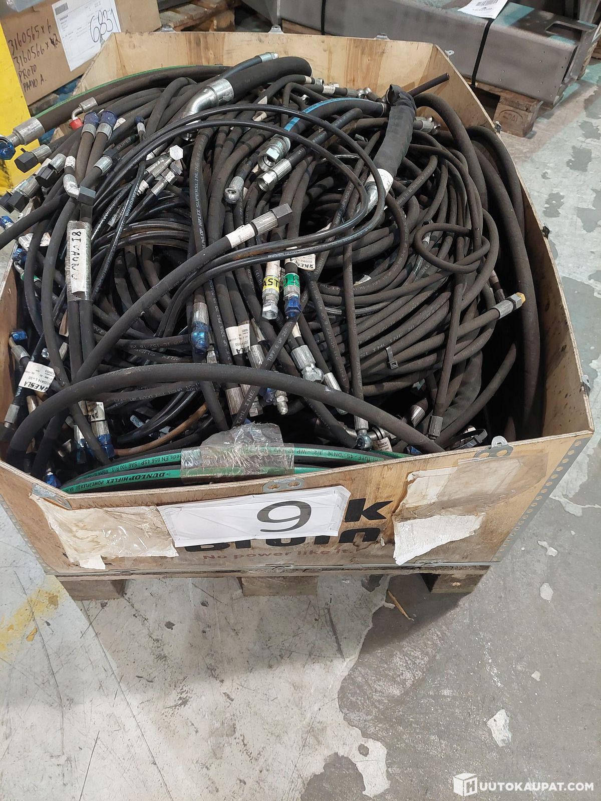 Hydrauliletkuja EUR-lavallinen, lava nro.9, Kitee | Huutokaupat.com