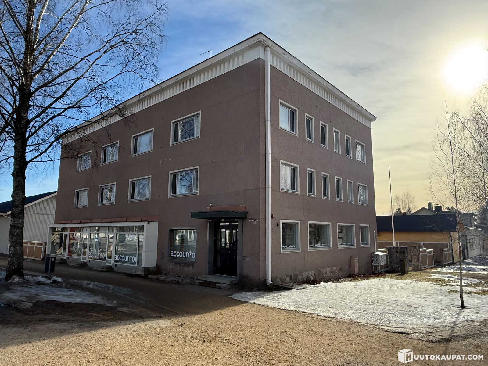 Liike- / toimistotila Nurmeksen keskustassa (184,5m2), Nurmes | Huutokaupat.com