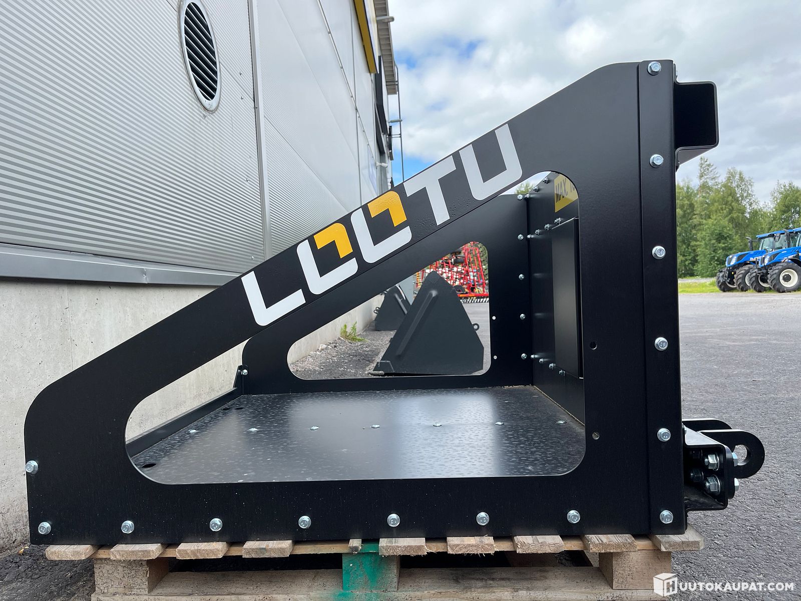 Muu merkki Teline nostolaitteisiin, 2025, Liminka | Huutokaupat.com